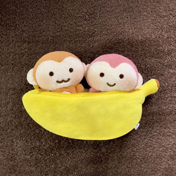 ktown4u.com : [Pink rue] Banana Pouch